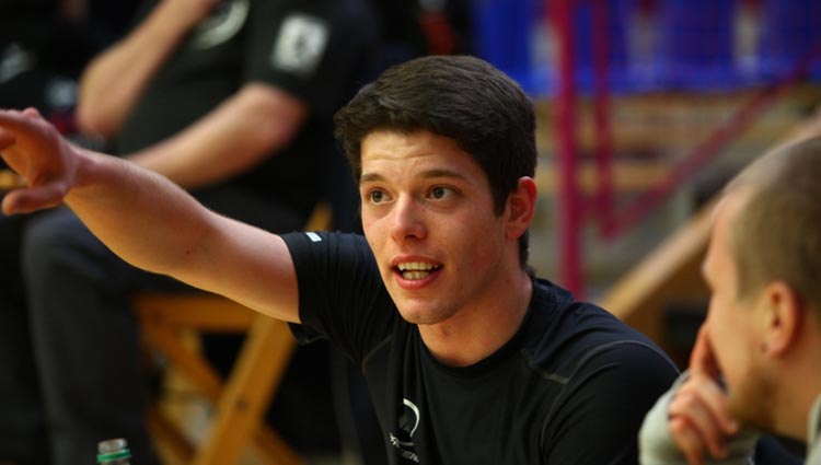 Raphael Kandra siegt in Barcelona! - squashnet.de