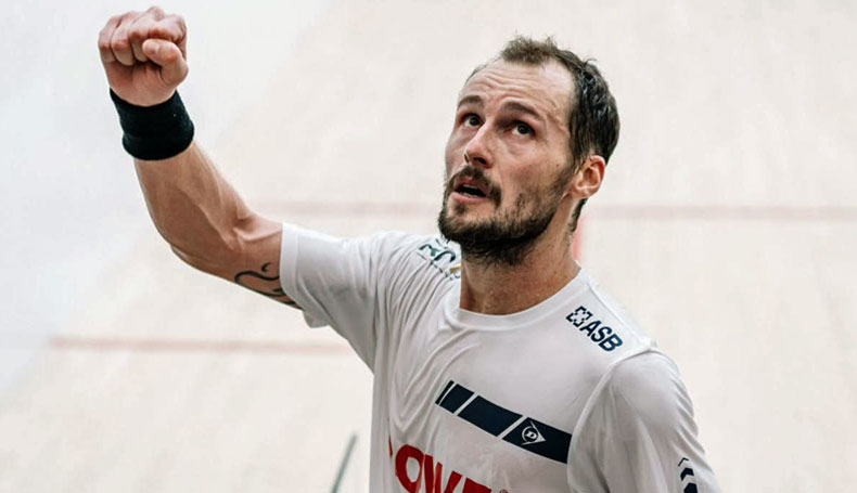 Gaultier back at the Pyramids! - squashnet.de
